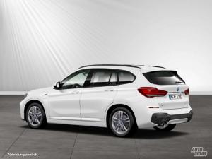 Balts BMW X1 2021 Kauņa, ar dzinēja tilpumu 1.50 L un nobraukumu 65 tūkst. km par 29726 €, foto 7 vietnē AUTOMOTO.COM.LV