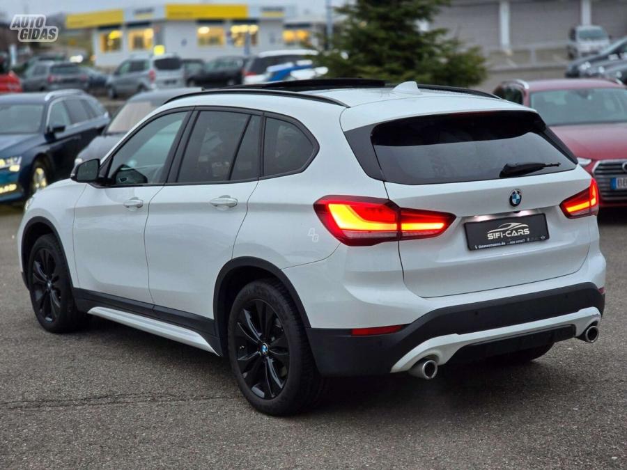 Balts BMW X1 2021 Kauņa, ar dzinēja tilpumu 2.00 L un nobraukumu 90 tūkst. km par 29019 €, foto 11 vietnē AUTOMOTO.COM.LV