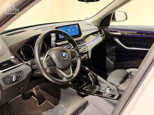 Balts BMW X1 2021 Kauņa, ar dzinēja tilpumu 0.00 L un nobraukumu 66 tūkst. km par 31359 €, foto 3 vietnē AUTOMOTO.COM.LV