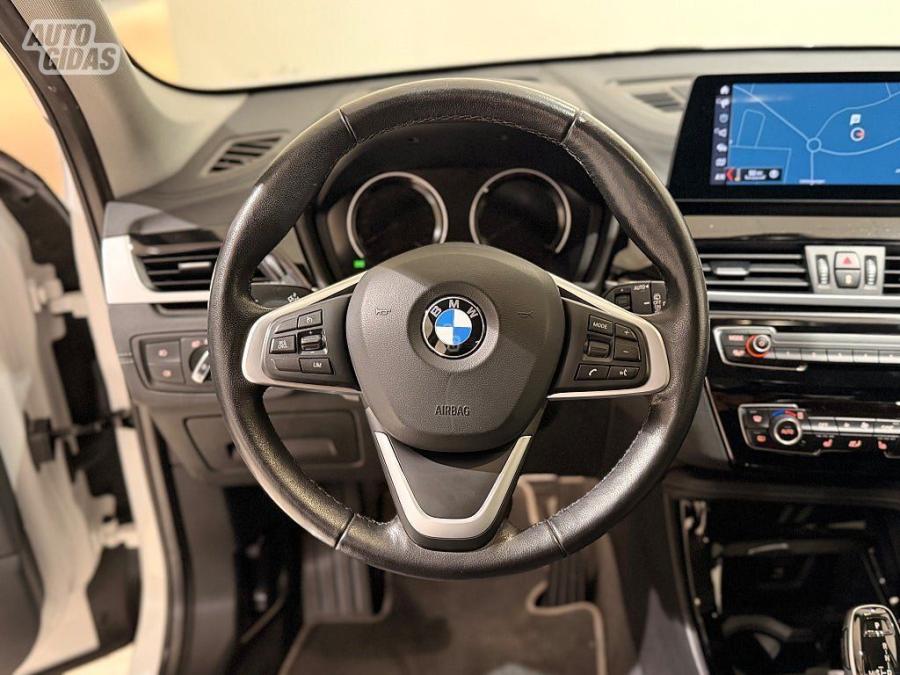 Balts BMW X1 2021 Kauņa, ar dzinēja tilpumu 0.00 L un nobraukumu 66 tūkst. km par 31359 €, foto 9 vietnē AUTOMOTO.COM.LV