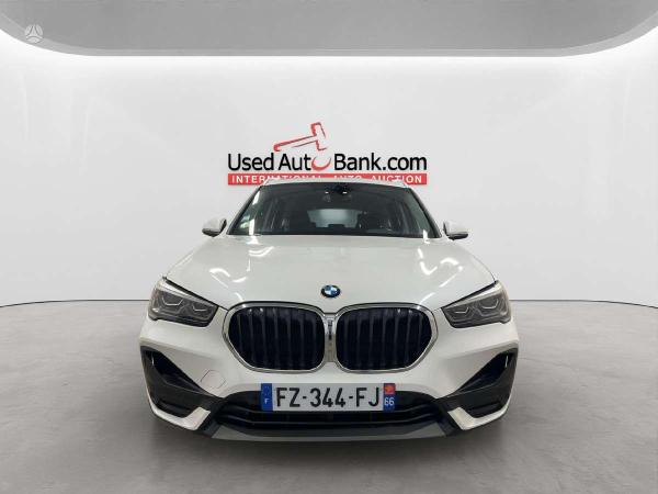 Balts BMW X1 2021 Marijampole, ar dzinēja tilpumu 1.50 L un nobraukumu 207 tūkst. km par 14508 €, foto 2 vietnē AUTOMOTO.COM.LV
