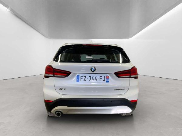 Balts BMW X1 2021 Marijampole, ar dzinēja tilpumu 1.50 L un nobraukumu 207 tūkst. km par 14508 €, foto 5 vietnē AUTOMOTO.COM.LV