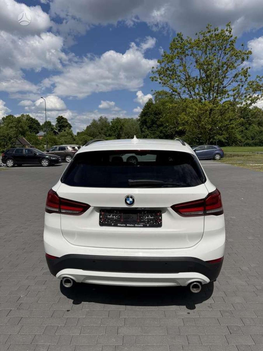 Balts BMW X1 2021 Kauņa, ar dzinēja tilpumu 2.00 L un nobraukumu 290 tūkst. km par 13500 €, foto 10 vietnē AUTOMOTO.COM.LV