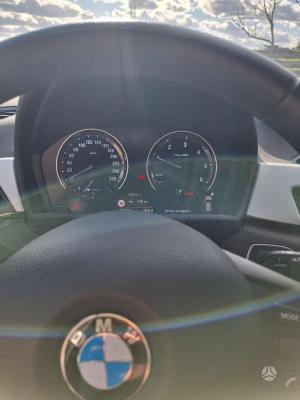 White BMW X1 2021 in Kaunas, with an engine capacity of 1.50 L and mileage of 78 thousand km for 14950 €, photo 19 on AUTOMOTO.COM.LV