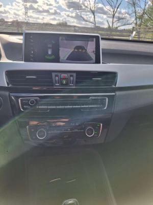 White BMW X1 2021 in Kaunas, with an engine capacity of 1.50 L and mileage of 78 thousand km for 14950 €, photo 20 on AUTOMOTO.COM.LV
