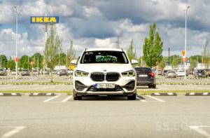 Balts BMW X1 2021 Rīga, ar dzinēja tilpumu 2.00 L un nobraukumu 254 tūkst. km par 17490 €, foto 4 vietnē AUTOMOTO.COM.LV