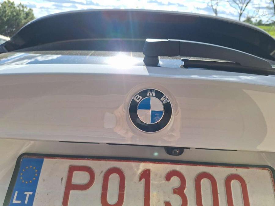 Balts BMW X1 2021 Kauņa, ar dzinēja tilpumu 1.50 L un nobraukumu 78 tūkst. km par 14650 €, foto 16 vietnē AUTOMOTO.COM.LV