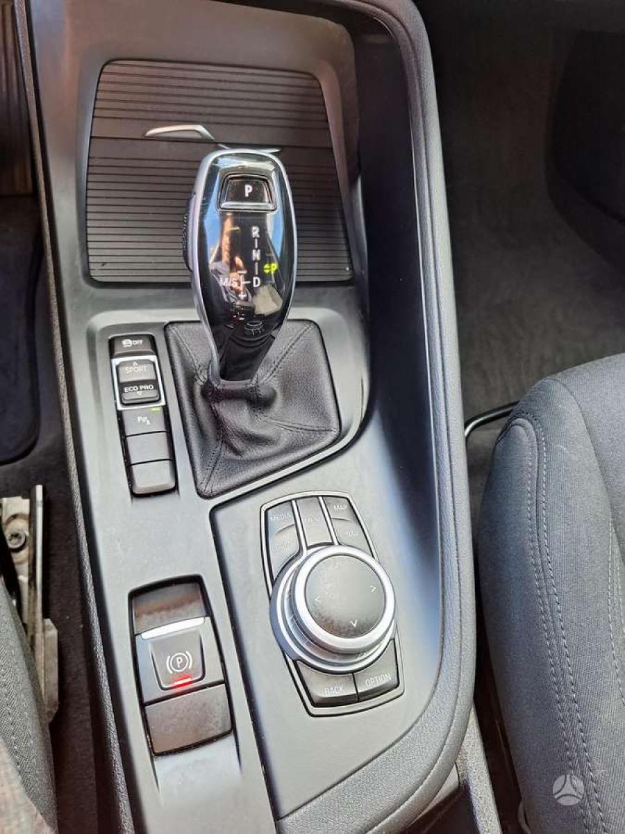 Balts BMW X1 2021 Kauņa, ar dzinēja tilpumu 1.50 L un nobraukumu 78 tūkst. km par 14650 €, foto 24 vietnē AUTOMOTO.COM.LV
