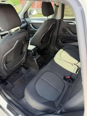 Balts BMW X1 2021 Kauņa, ar dzinēja tilpumu 2.00 L un nobraukumu 300 tūkst. km par 14200 €, foto 17 vietnē AUTOMOTO.COM.LV