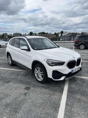 Balts BMW X1 2021 Viļņa, ar dzinēja tilpumu 2.00 L un nobraukumu 290 tūkst. km par 14100 €, foto 3 vietnē AUTOMOTO.COM.LV