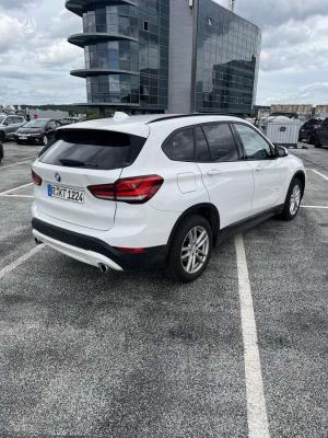 Balts BMW X1 2021 Viļņa, ar dzinēja tilpumu 2.00 L un nobraukumu 290 tūkst. km par 14100 €, foto 4 vietnē AUTOMOTO.COM.LV