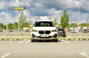 Balts BMW X1 2021 Rīga, ar dzinēja tilpumu 2.00 L un nobraukumu 254 tūkst. km par 14190 €, foto 4 vietnē AUTOMOTO.COM.LV