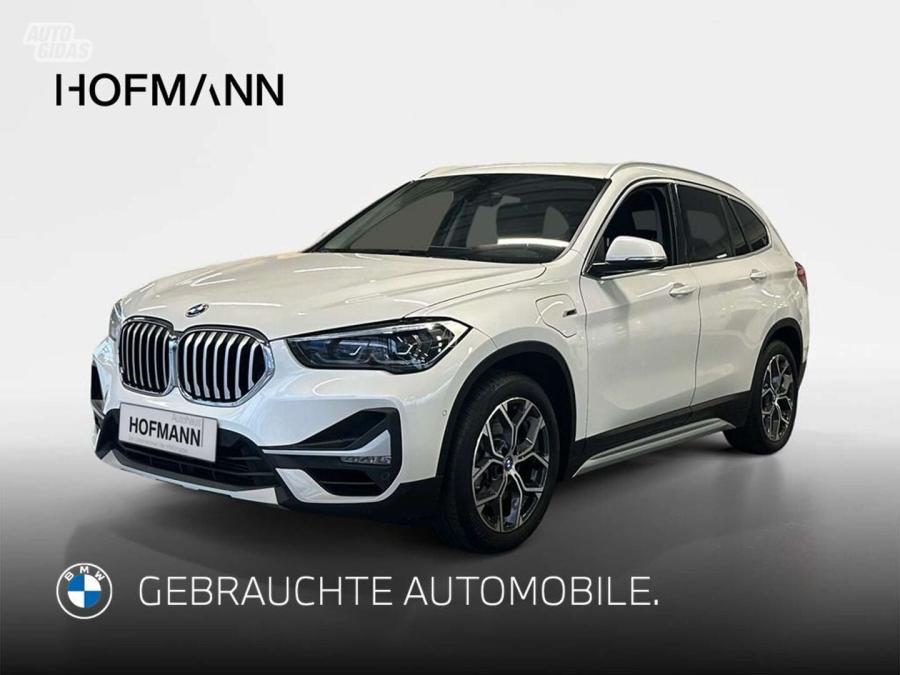 White BMW X1 2022 in Kaunas, with an engine capacity of 1.50 L and mileage of 91 thousand km for 27972 €, photo 1 on AUTOMOTO.COM.LV