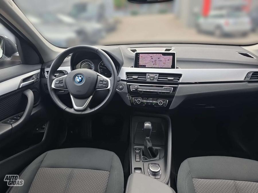 Balts BMW X1 2022 Kauņa, ar dzinēja tilpumu 1.50 L un nobraukumu 24 tūkst. km par 31114 €, foto 10 vietnē AUTOMOTO.COM.LV