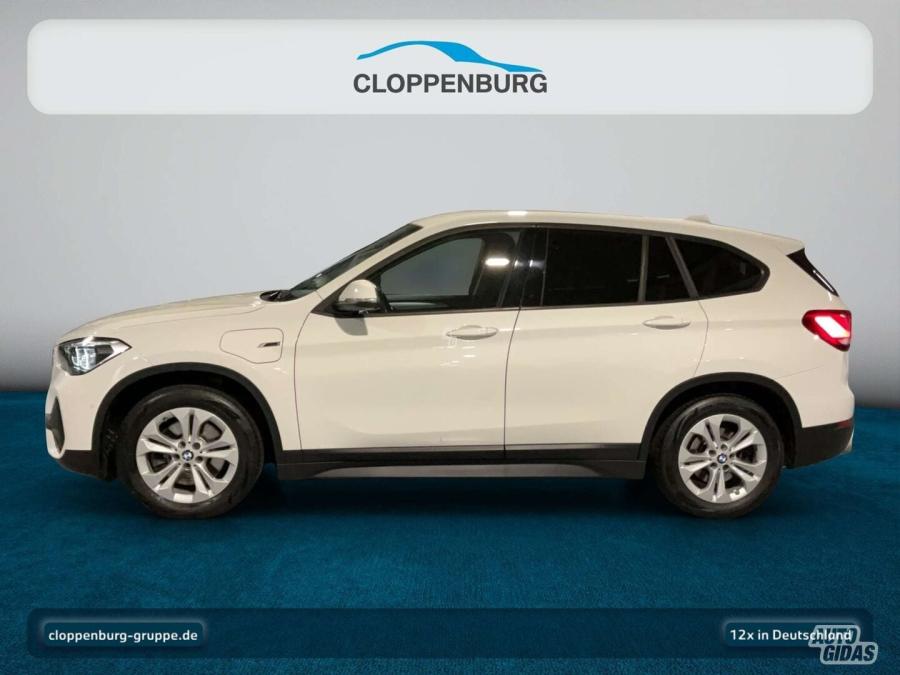 Balts BMW X1 2022 Kauņa, ar dzinēja tilpumu 1.50 L un nobraukumu 73 tūkst. km par 25625 €, foto 2 vietnē AUTOMOTO.COM.LV