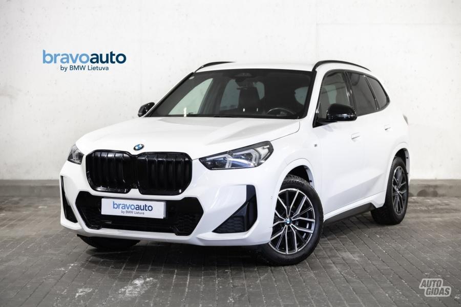 White BMW X1 2022 in Vilnius, with an engine capacity of 1.50 L and mileage of 65 thousand km for 36441 €, photo 1 on AUTOMOTO.COM.LV