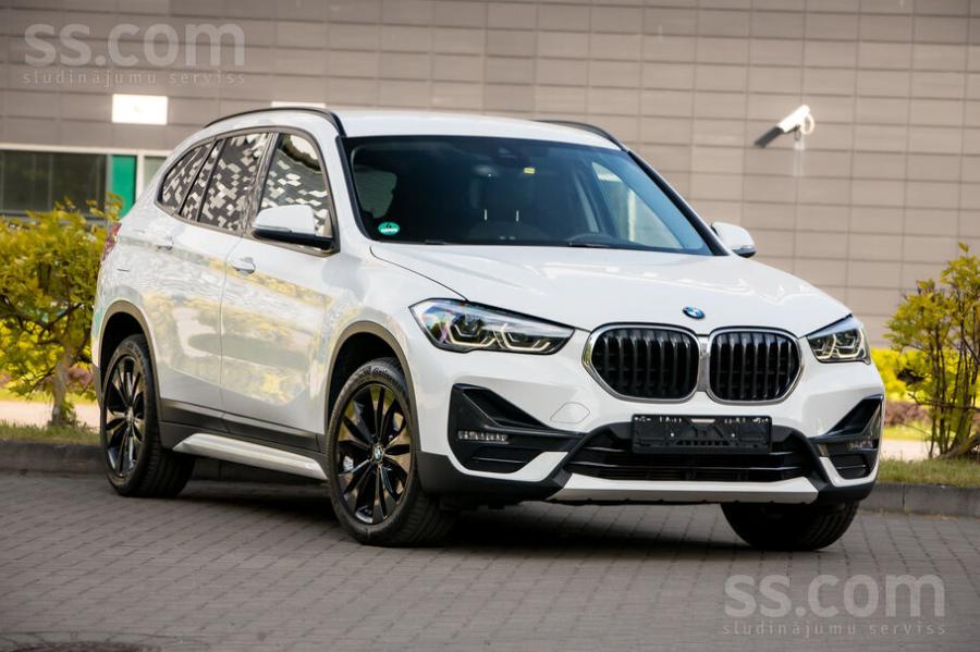 Balts BMW X1 2022 Rīga, ar dzinēja tilpumu 2.00 L un nobraukumu 0 tūkst. km par 19400 €, foto 4 vietnē AUTOMOTO.COM.LV