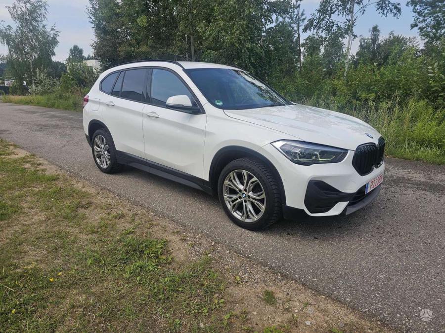 Белый БМВ Х1 2022 в Вильнюс, объемом двигателя 1.50 л и пробегом 158 тыс. км за 16299 €, фото 6 на AUTOMOTO.COM.LV