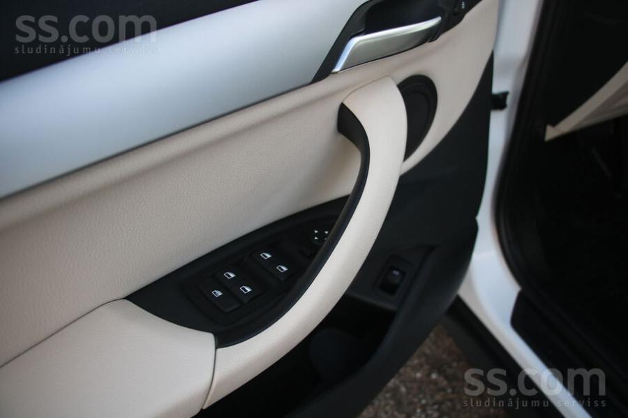 Balts BMW X1 2022 Tukums, ar dzinēja tilpumu 2.00 L un nobraukumu 180 tūkst. km par 19497 €, foto 28 vietnē AUTOMOTO.COM.LV