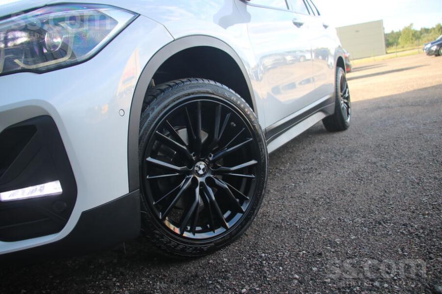 Balts BMW X1 2022 Tukums, ar dzinēja tilpumu 2.00 L un nobraukumu 180 tūkst. km par 19497 €, foto 30 vietnē AUTOMOTO.COM.LV