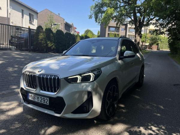 Balts BMW X1 2022 Viļņa, ar dzinēja tilpumu 2.00 L un nobraukumu 95 tūkst. km par 32000 €, foto 1 vietnē AUTOMOTO.COM.LV