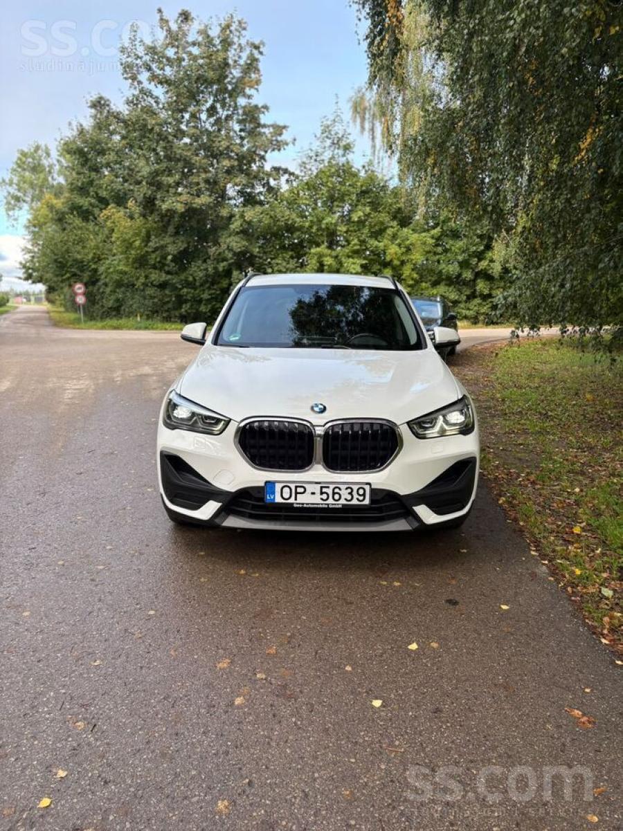 Balts BMW X1 2022 Rīga, ar dzinēja tilpumu 2.00 L un nobraukumu 171 tūkst. km par 20000 €, foto 1 vietnē AUTOMOTO.COM.LV