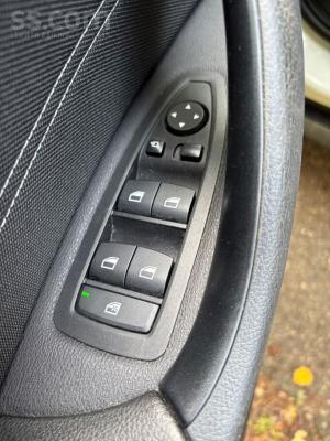 Balts BMW X1 2022 Rīga, ar dzinēja tilpumu 2.00 L un nobraukumu 171 tūkst. km par 20000 €, foto 14 vietnē AUTOMOTO.COM.LV