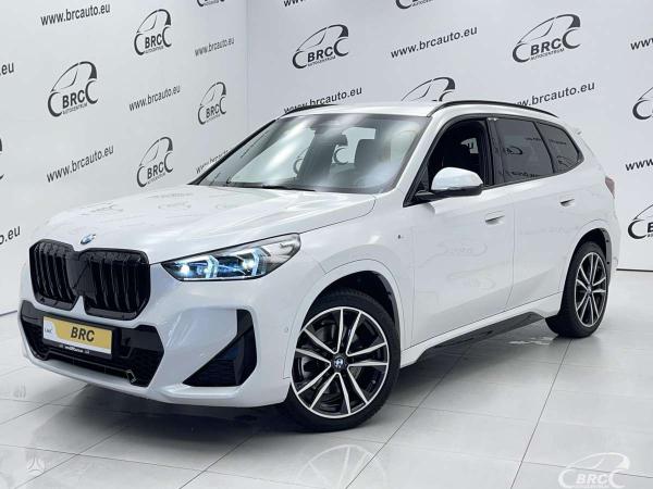 White BMW X1 2023 in Vilnius, with an engine capacity of 2.00 L and mileage of 35 thousand km for 36500 €, photo 1 on AUTOMOTO.COM.LV