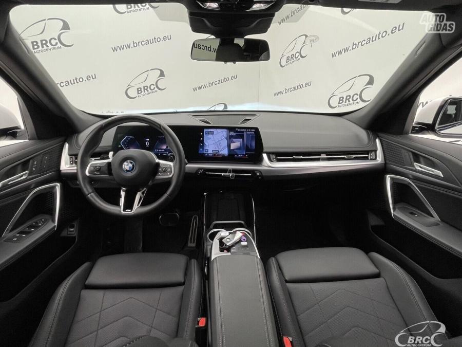 Balts BMW X1 2023 Avižieniai, ar dzinēja tilpumu 2.00 L un nobraukumu 36 tūkst. km par 34500 €, foto 3 vietnē AUTOMOTO.COM.LV