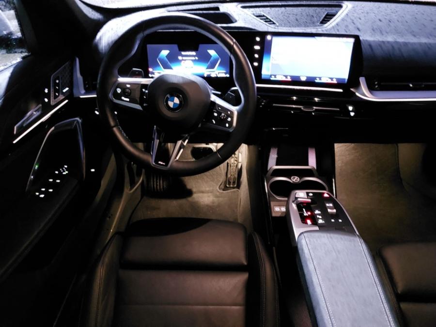 Balts BMW X1 2023 Rīga, ar dzinēja tilpumu 1.80 L un nobraukumu 26 tūkst. km par 55000 €, foto 4 vietnē AUTOMOTO.COM.LV