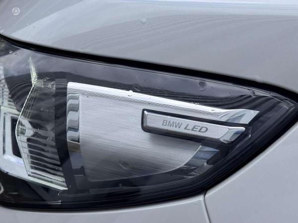White BMW X1 2023 in Vilnius, with an engine capacity of 2.00 L and mileage of 215 thousand km for 28500 €, photo 8 on AUTOMOTO.COM.LV