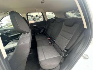 White BMW X1 2023 in Vilnius, with an engine capacity of 1.50 L and mileage of 178 thousand km for 24900 €, photo 22 on AUTOMOTO.COM.LV