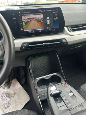 White BMW X1 2023 in Vilnius, with an engine capacity of 1.50 L and mileage of 178 thousand km for 24900 €, photo 28 on AUTOMOTO.COM.LV