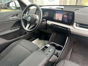 White BMW X1 2023 in Vilnius, with an engine capacity of 1.50 L and mileage of 178 thousand km for 24900 €, photo 32 on AUTOMOTO.COM.LV