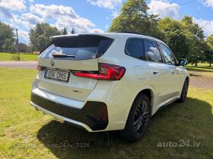 White BMW X1 2023 in Tallinn, with an engine capacity of 1.50 L and mileage of 60 thousand km for 40000 €, photo 3 on AUTOMOTO.COM.LV