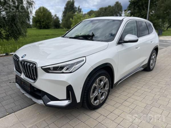 Balts BMW X1 2023 Rīga, ar dzinēja tilpumu 1.50 L un nobraukumu 58 tūkst. km par 33900 €, foto 1 vietnē AUTOMOTO.COM.LV