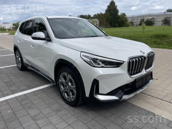Balts BMW X1 2023 Rīga, ar dzinēja tilpumu 1.50 L un nobraukumu 58 tūkst. km par 33900 €, foto 4 vietnē AUTOMOTO.COM.LV