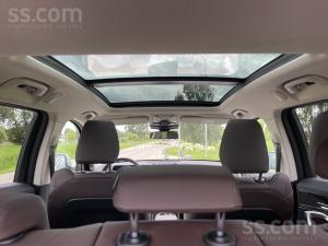 White BMW X1 2023 in Riga, with an engine capacity of 1.50 L and mileage of 58 thousand km for 33900 €, photo 9 on AUTOMOTO.COM.LV