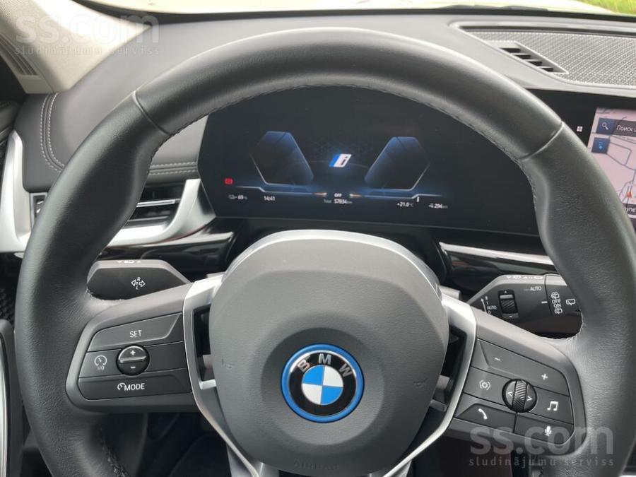 White BMW X1 2023 in Riga, with an engine capacity of 1.50 L and mileage of 58 thousand km for 33900 €, photo 12 on AUTOMOTO.COM.LV