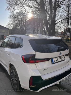 White BMW X1 2024 in Tallinn, with an engine capacity of 1.50 L and mileage of 14 thousand km for 39500 €, photo  on AUTOMOTO.COM.LV