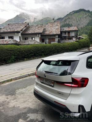White BMW X1 2024 in Riga, with an engine capacity of 1.50 L and mileage of 15 thousand km for 39200 €, photo 14 on AUTOMOTO.COM.LV