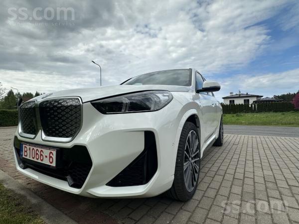 Balts BMW X1 2024 Rīga, ar dzinēja tilpumu 0.00 L un nobraukumu 17 tūkst. km par 39800 €, foto 1 vietnē AUTOMOTO.COM.LV