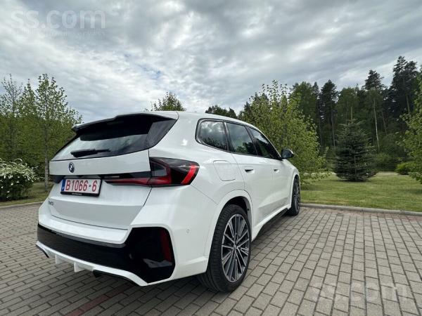 Balts BMW X1 2024 Rīga, ar dzinēja tilpumu 0.00 L un nobraukumu 17 tūkst. km par 39800 €, foto 5 vietnē AUTOMOTO.COM.LV