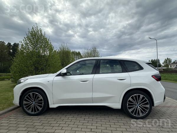 Balts BMW X1 2024 Rīga, ar dzinēja tilpumu 0.00 L un nobraukumu 17 tūkst. km par 39800 €, foto 8 vietnē AUTOMOTO.COM.LV