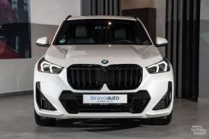 Balts BMW X1 2024 Kauņa, ar dzinēja tilpumu 1.50 L un nobraukumu 37 tūkst. km par 38991 €, foto 3 vietnē AUTOMOTO.COM.LV