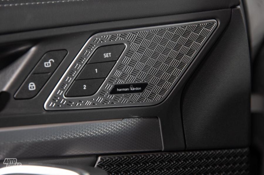 Balts BMW X1 2024 Kauņa, ar dzinēja tilpumu 1.50 L un nobraukumu 37 tūkst. km par 38991 €, foto 14 vietnē AUTOMOTO.COM.LV