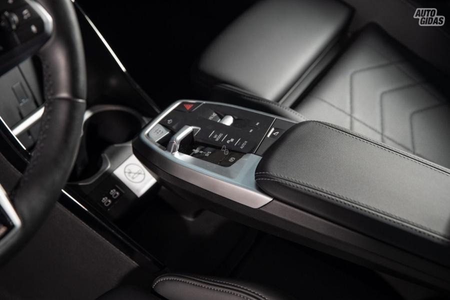 Balts BMW X1 2024 Kauņa, ar dzinēja tilpumu 1.50 L un nobraukumu 37 tūkst. km par 38991 €, foto 21 vietnē AUTOMOTO.COM.LV