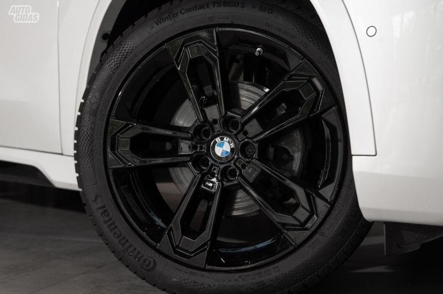 Balts BMW X1 2024 Kauņa, ar dzinēja tilpumu 1.50 L un nobraukumu 37 tūkst. km par 38991 €, foto 26 vietnē AUTOMOTO.COM.LV