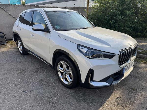 Balts BMW X1 2024 Gargždai, ar dzinēja tilpumu 2.00 L un nobraukumu 24 tūkst. km par 19000 €, foto 2 vietnē AUTOMOTO.COM.LV