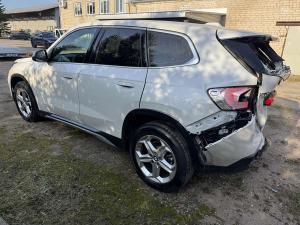 Balts BMW X1 2024 Gargždai, ar dzinēja tilpumu 2.00 L un nobraukumu 24 tūkst. km par 19000 €, foto 5 vietnē AUTOMOTO.COM.LV